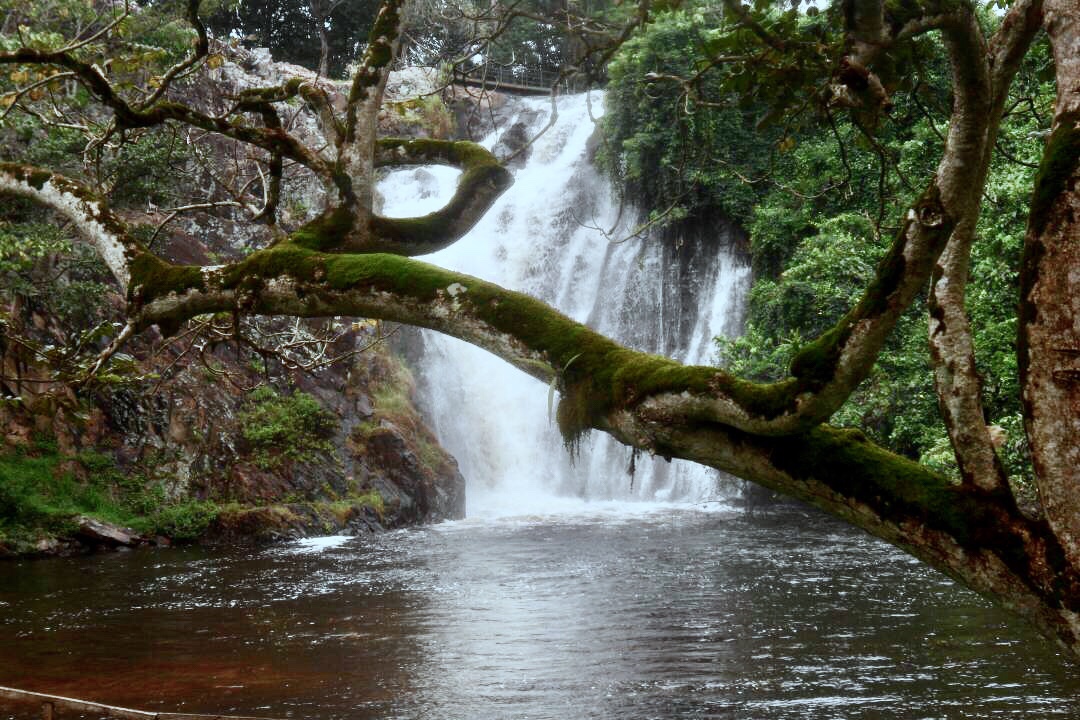 The Unique Uganda's Most Beautiful Waterfalls, - Amazing and Powerful ...